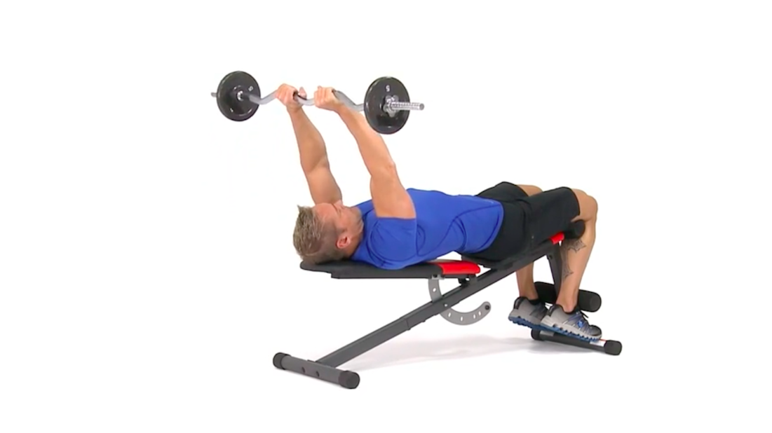 Tricepsoefening: Prone Tricep Extension | Spierentraining.nl